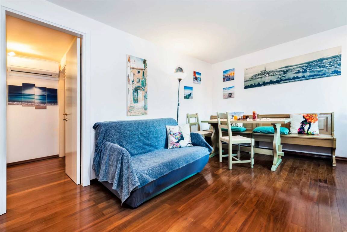 45 M² Huoneisto ∙ 2 Makuuhuonetta ∙ 4 Vierasta - Rovinj