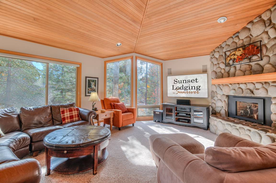 204 M² House ∙ 4 Bedrooms ∙ 12 Guests - Sunriver, OR