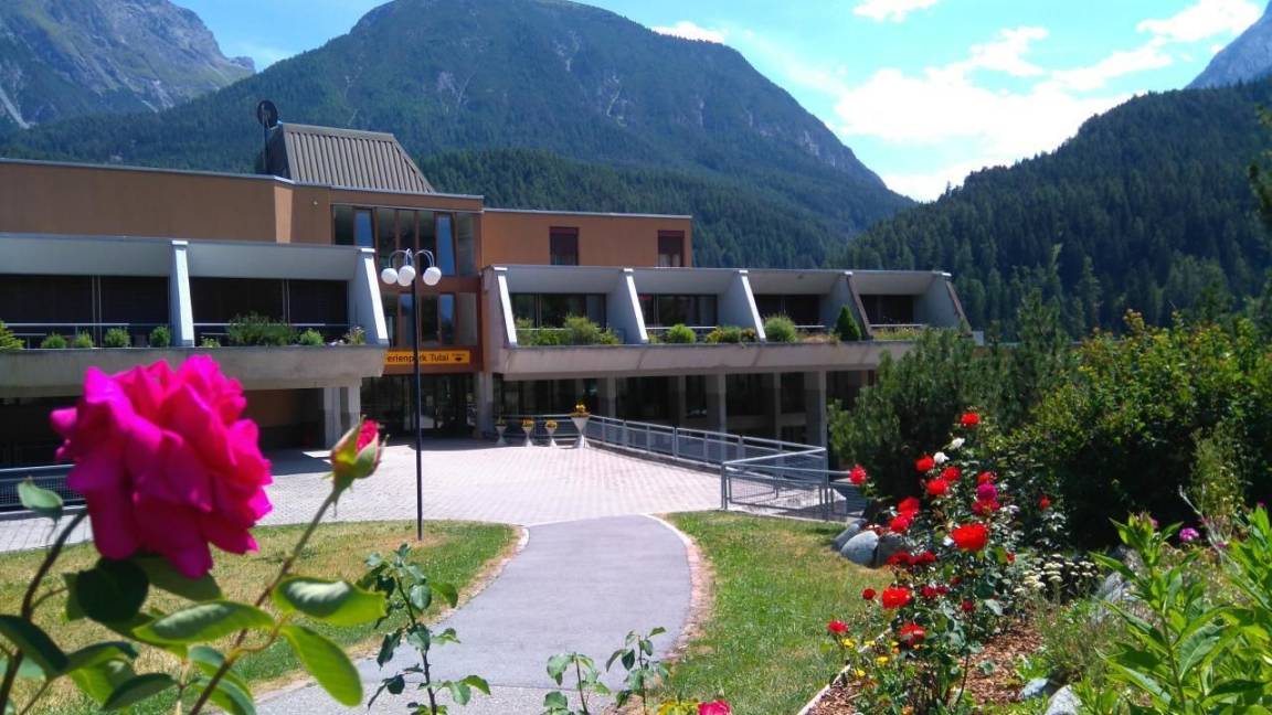 80 M² Appartement ∙ 1 Slaapkamer ∙ 4 Gasten - Scuol