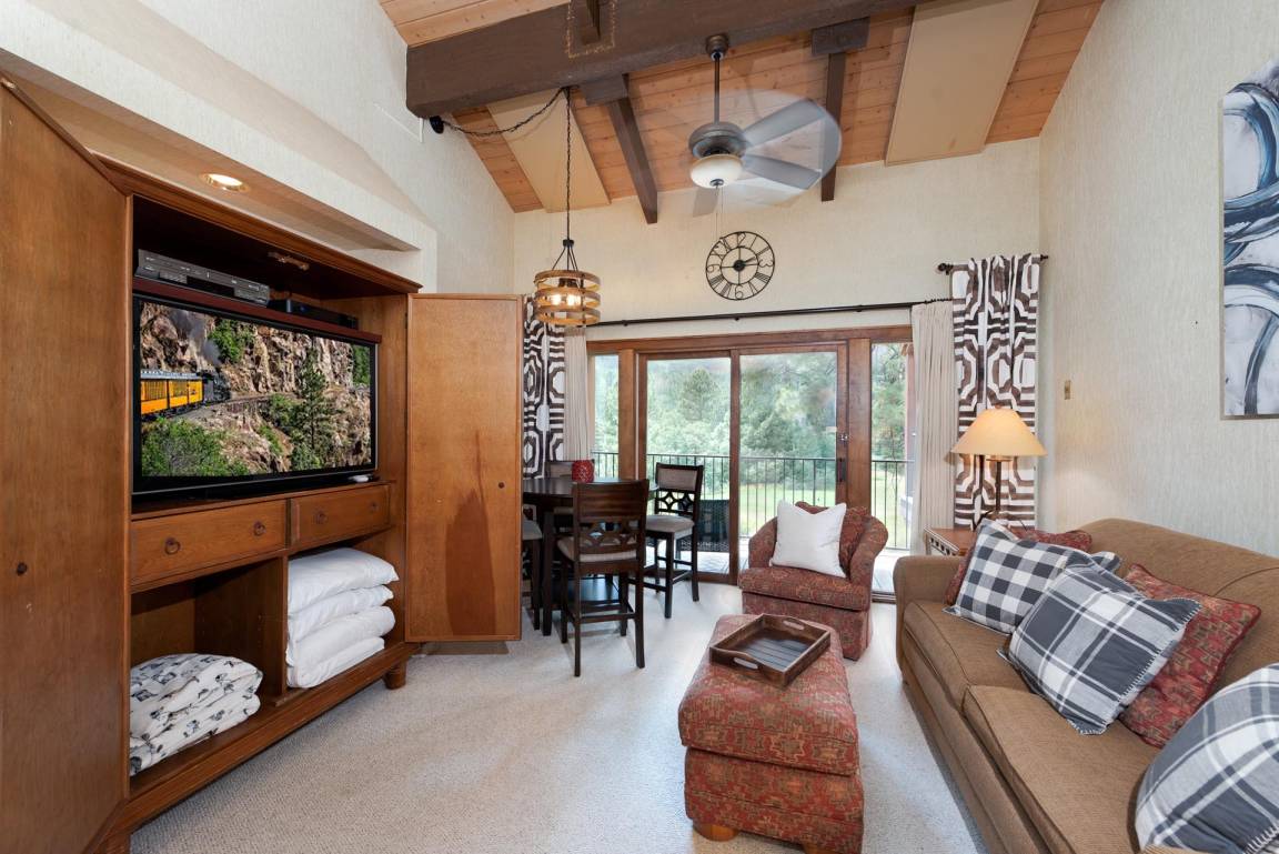 Condo ∙ 4 Guests - Colorado