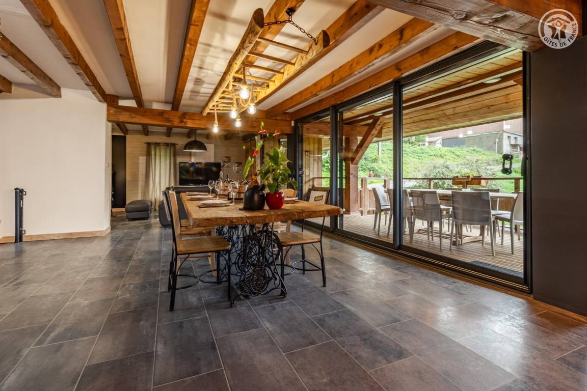 240 M² Gîte ∙ 5 Chambres ∙ 12 Personnes - Aillon-le-Jeune
