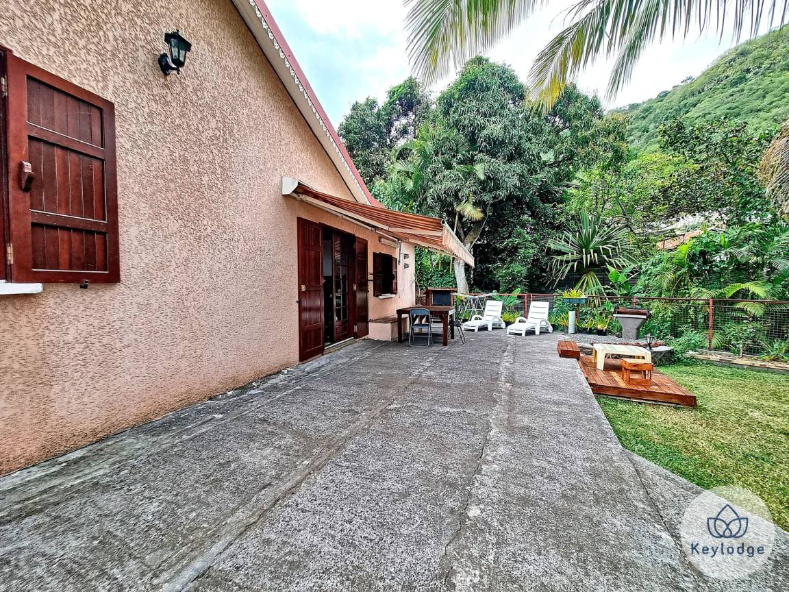 80 M² Casa ∙ 2 Habitaciones ∙ 4 Huéspedes - Reunión