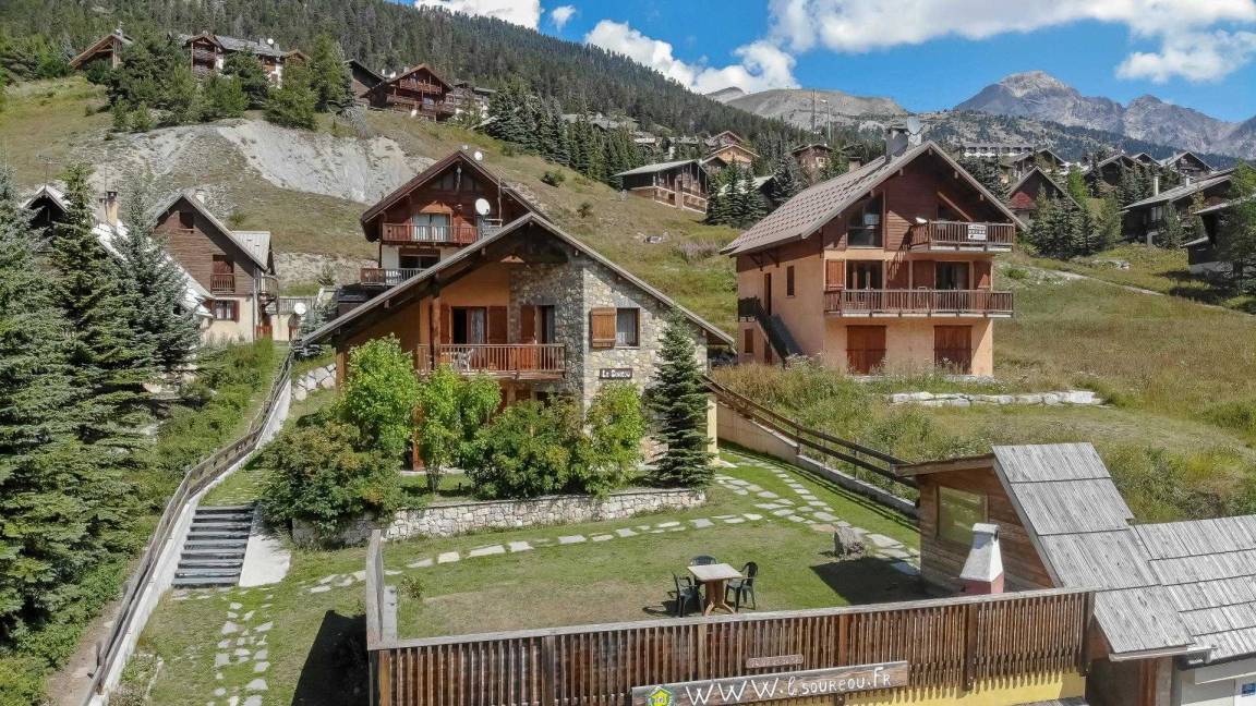 40 M² Gîte ∙ 1 Chambre ∙ 2 Personnes - Vallée de la Clarée