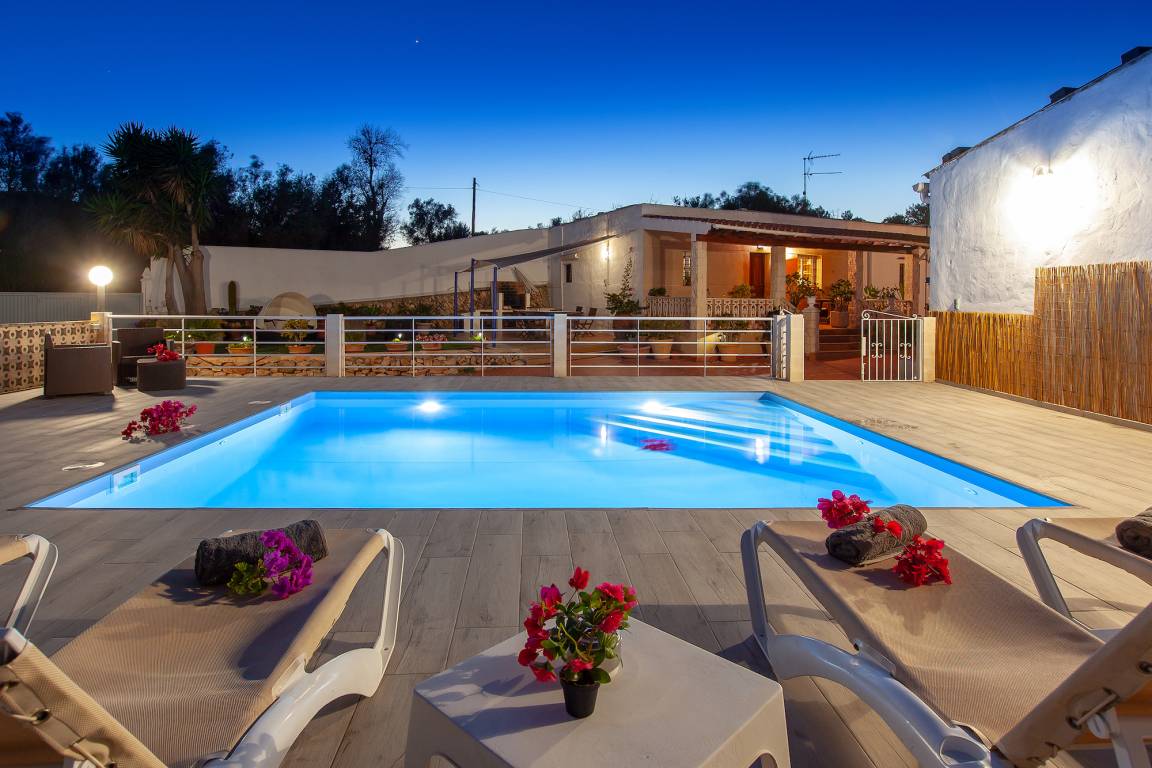 385 M² Villa ∙ 7 Schlafzimmer ∙ 12 Gäste - Talamanca