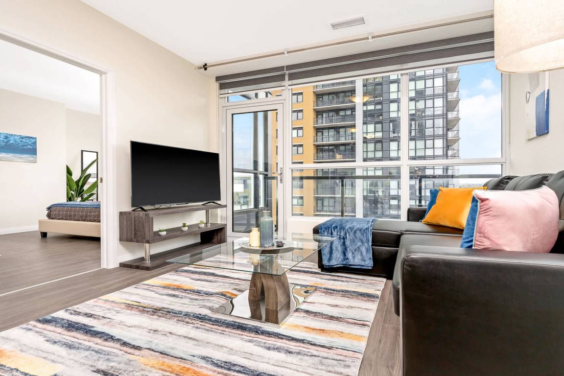 51 M² Apartment ∙ 1 Bedroom ∙ 3 Guests - Ontario