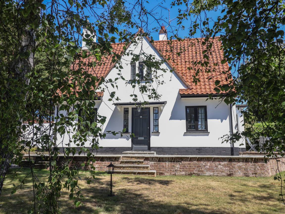 Cottage ∙ 3 Bedrooms ∙ 5 Guests - Dunwich
