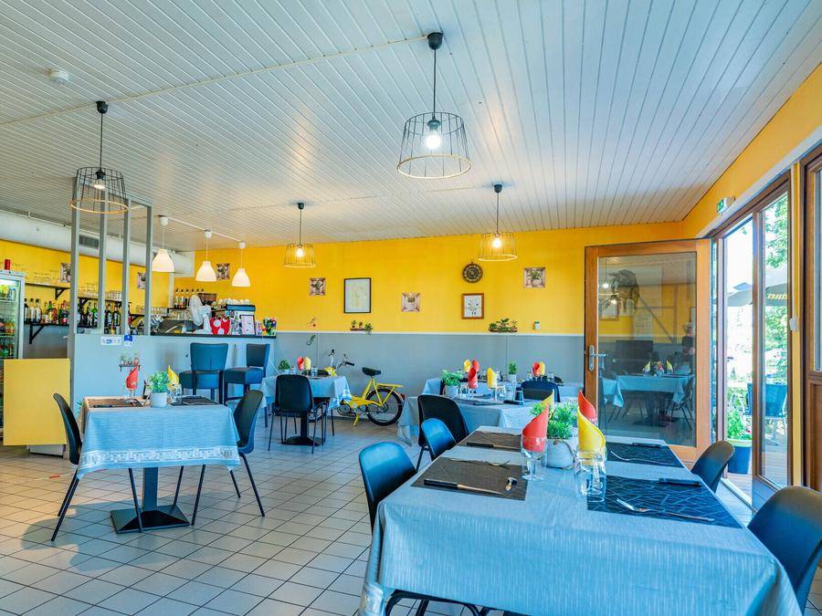 29 M² Mobil-home ∙ 2 Chambres ∙ 4 Personnes - Haut-Rhin