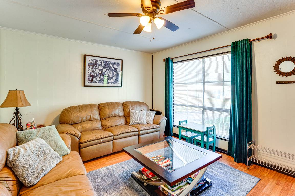 111 M² House ∙ 2 Bedrooms ∙ 3 Guests - Gilchrist Blue Springs State Park, High Springs