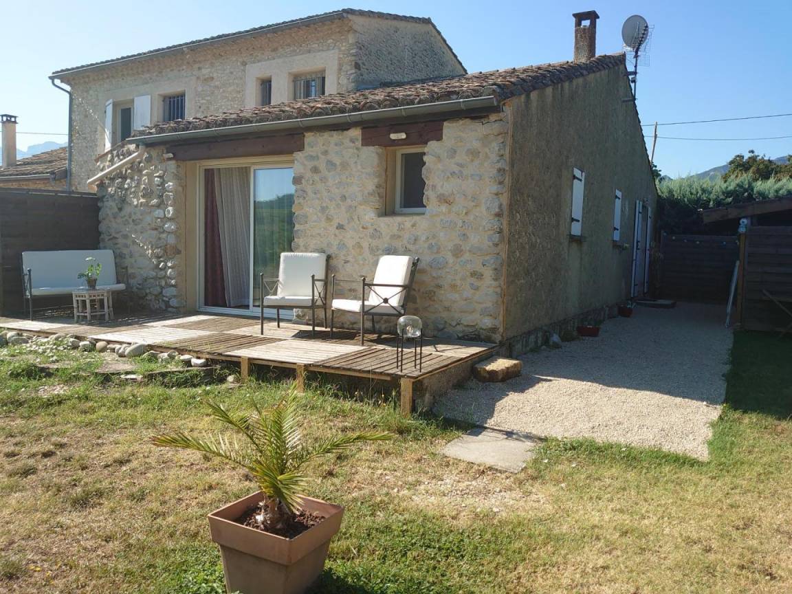70 M² Gîte ∙ 1 Chambre ∙ 4 Personnes - Saou