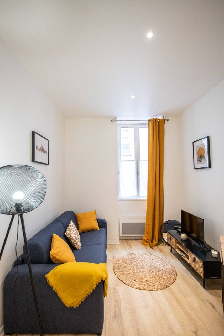 18 M² Studio ∙ 1 Chambre ∙ 2 Personnes - Lyon