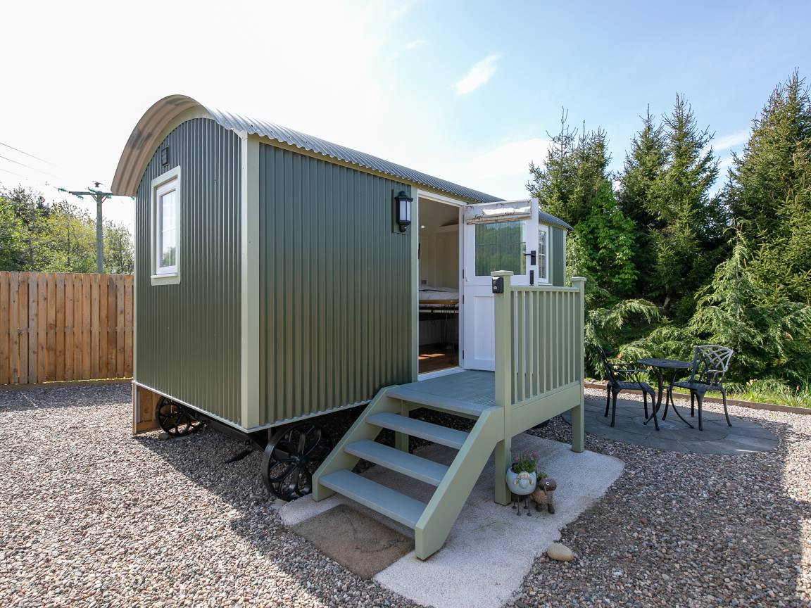 Cottage ∙ 1 Bedroom ∙ 2 Guests - Forfar