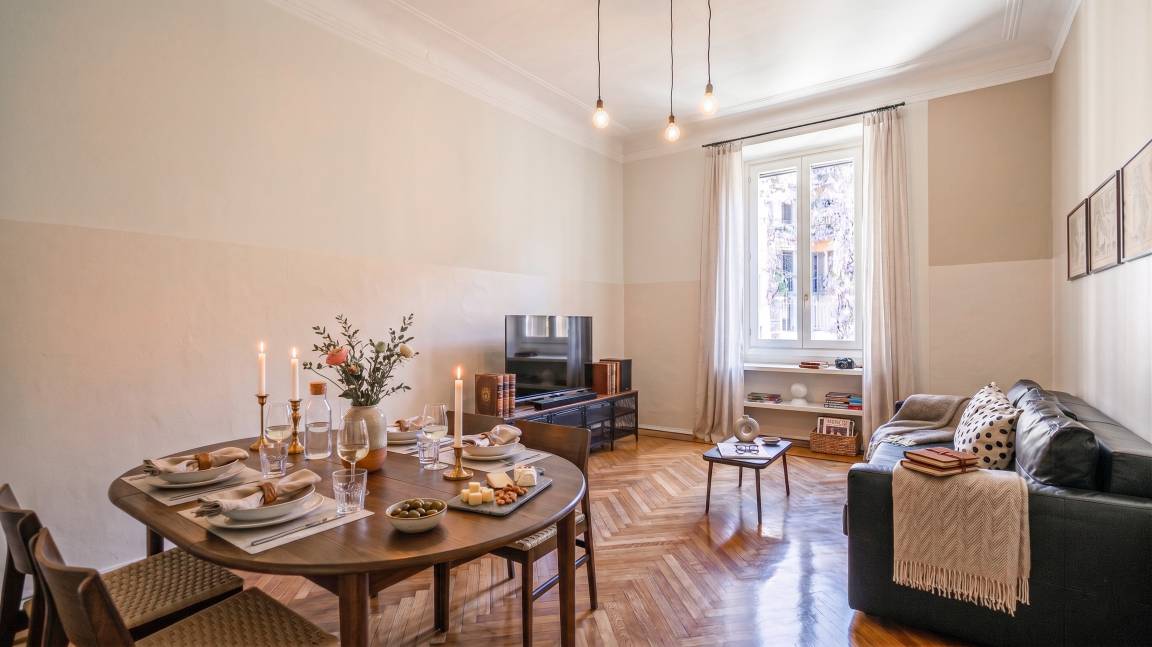 140 M² Appartement ∙ 2 Chambres ∙ 5 Personnes - Milan