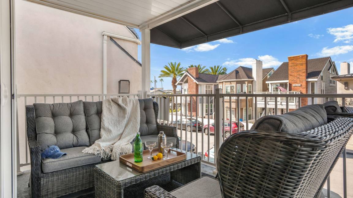 139 M² Huis ∙ 3 Slaapkamers ∙ 6 Gasten - Newport