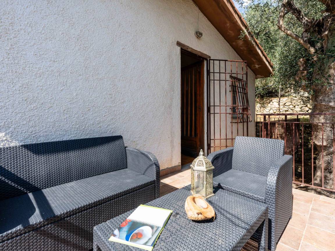 70 M² Huis ∙ 1 Slaapkamer ∙ 4 Gasten - Laigueglia