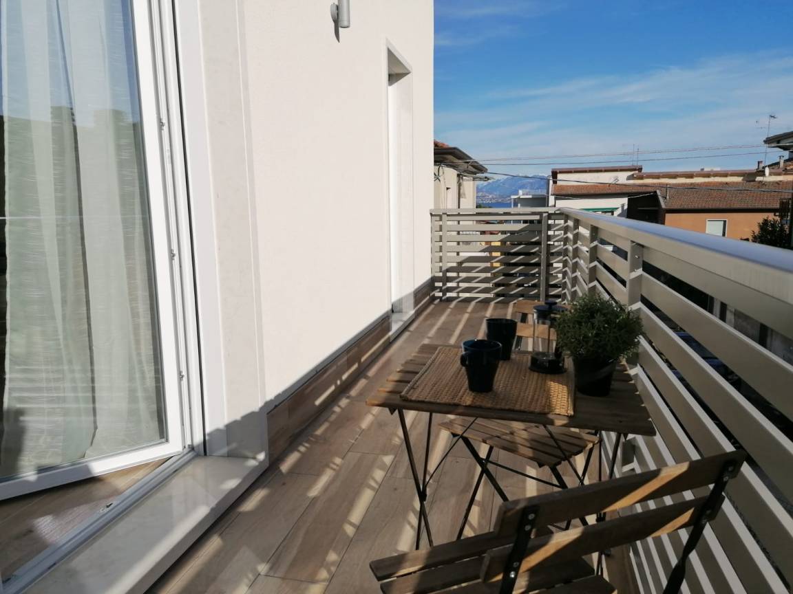 85 M² Apartment ∙ 2 Bedrooms ∙ 6 Guests - Sirmione