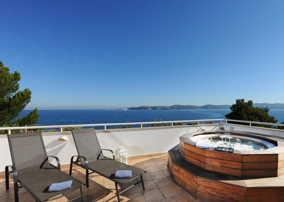 100 M² House ∙ 2 Bedrooms ∙ 6 Guests - Piran