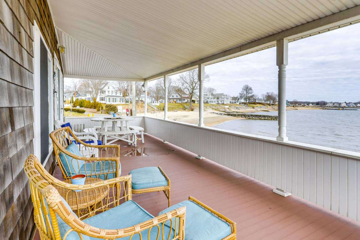 163 M² House ∙ 3 Bedrooms ∙ 6 Guests - Essex, CT