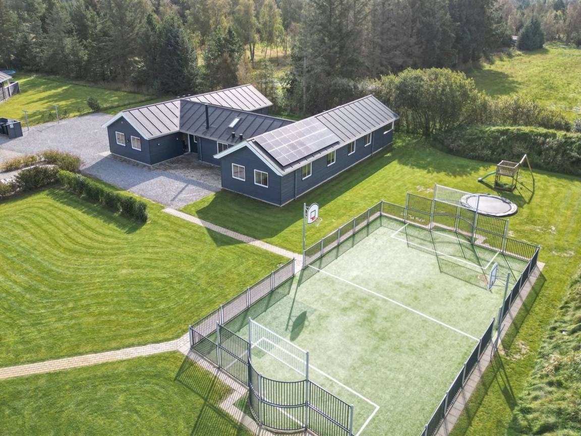 315 M² House ∙ 1 Bedroom ∙ 24 Guests - Båstad