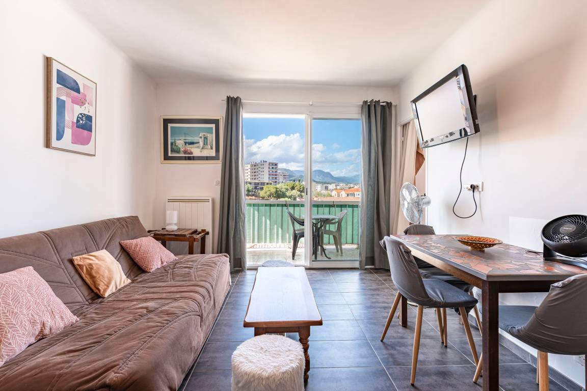 35 M² Appartamento ∙ 1 Camera Da Letto ∙ 3 Ospiti - Ajaccio