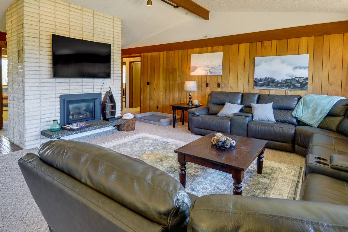202 M² House ∙ 3 Bedrooms ∙ 6 Guests - Westport