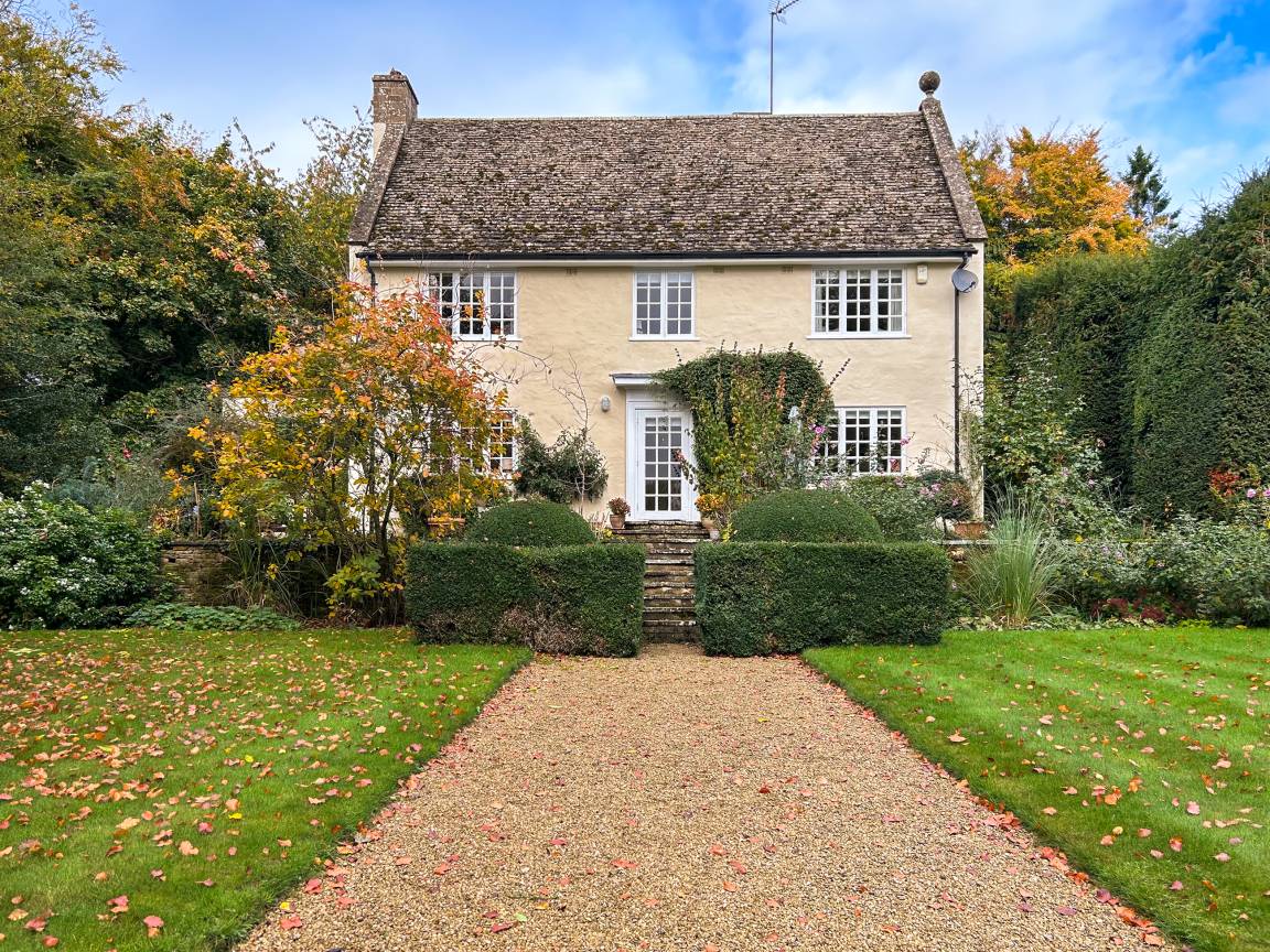 Cottage ∙ 2 Bedrooms ∙ 4 Guests - Chipping Norton