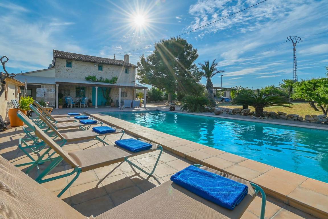 210 M² Ferienpark ∙ 3 Schlafzimmer ∙ 6 Gäste - Dénia