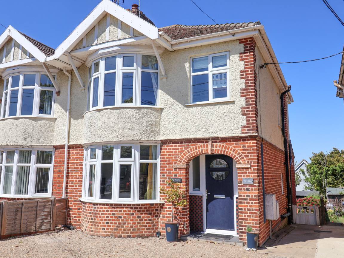 Cottage ∙ 3 Bedrooms ∙ 5 Guests - Dunwich