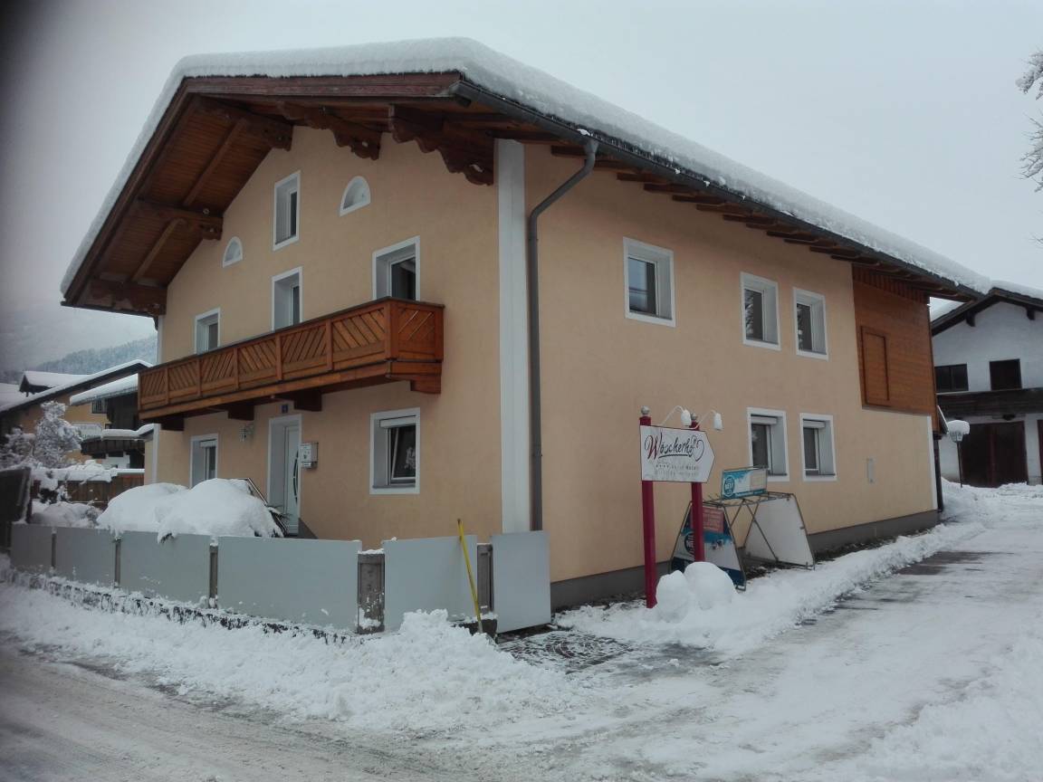 90 M² Ferienwohnung ∙ 2 Schlafzimmer ∙ 10 Gäste - Zillertal