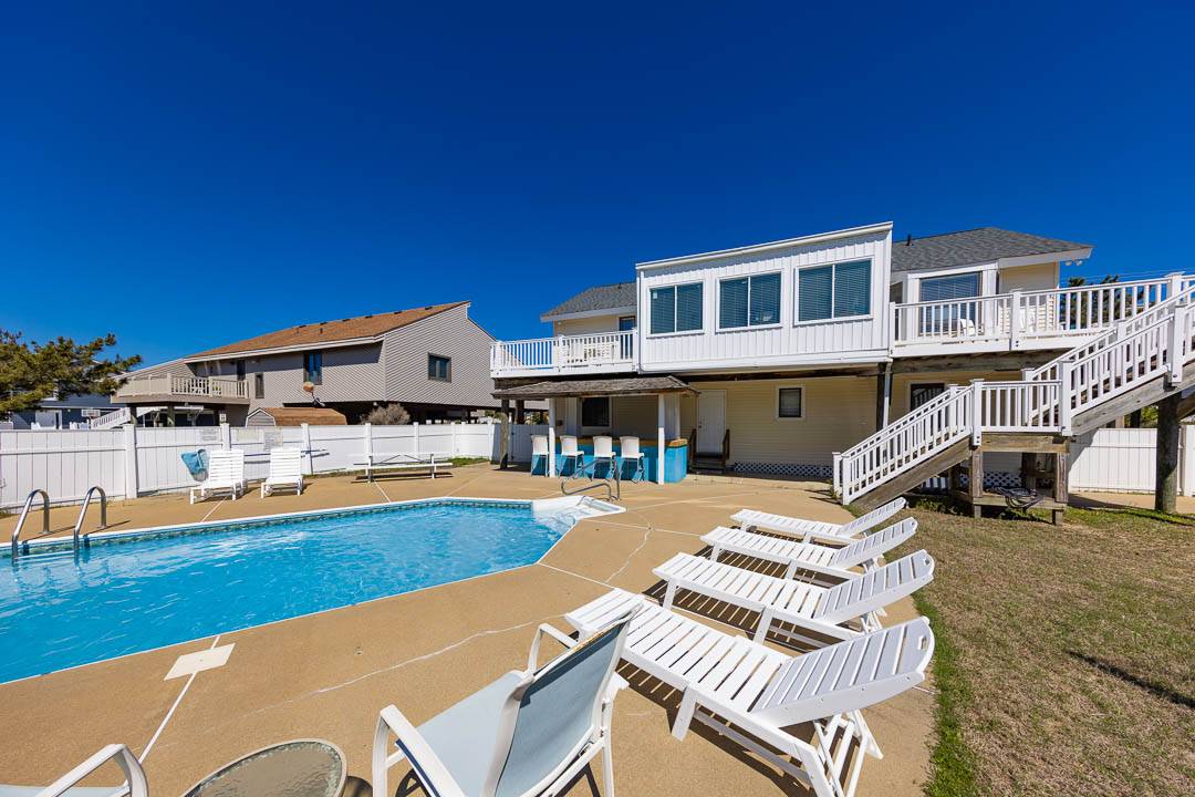 House ∙ 6 Bedrooms ∙ 16 Guests - Virginia Beach, VA