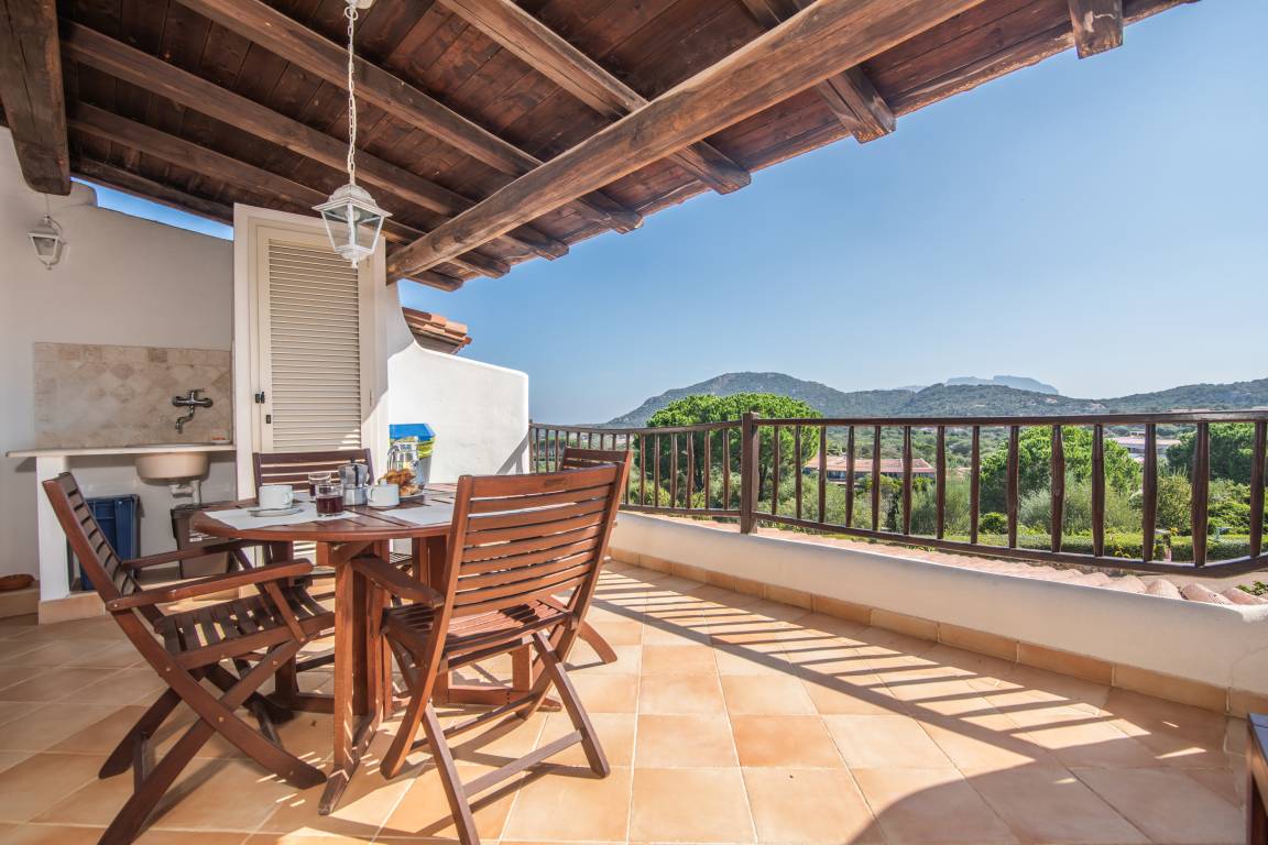 75 M² Appartement ∙ 2 Chambres ∙ 6 Personnes - Olbia