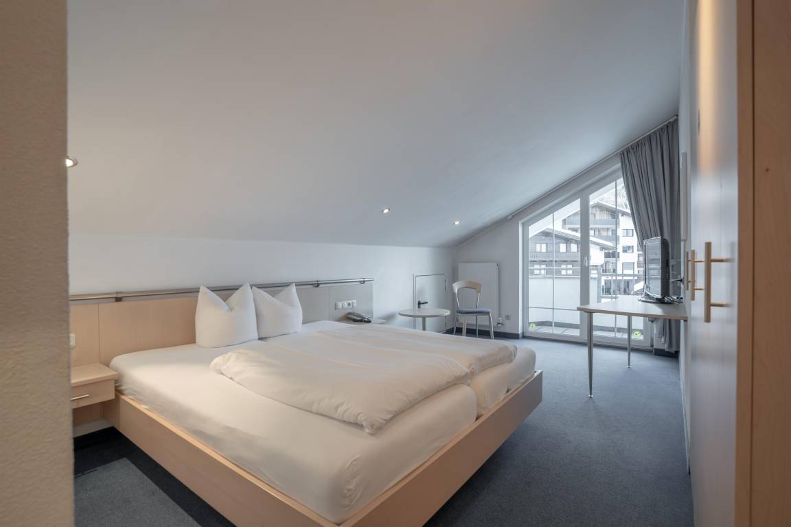 Hotel ∙ 1 Bedroom ∙ 2 Guests - Ischgl