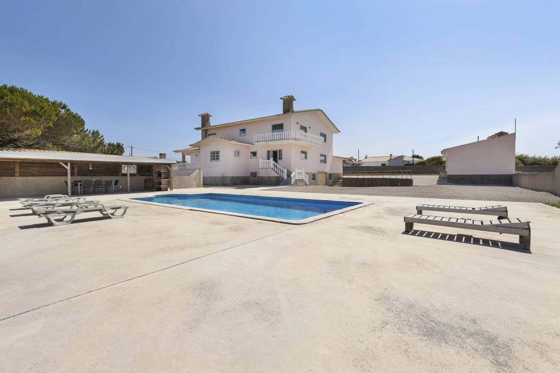 300 M² Villa ∙ 4 Schlafzimmer ∙ 8 Gäste - Mafra