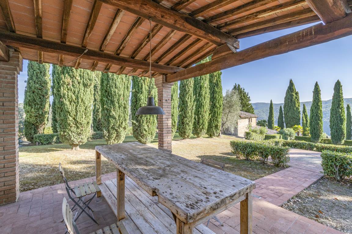 162 M² Villa ∙ 3 Bedrooms ∙ 6 Guests - Radda in Chianti
