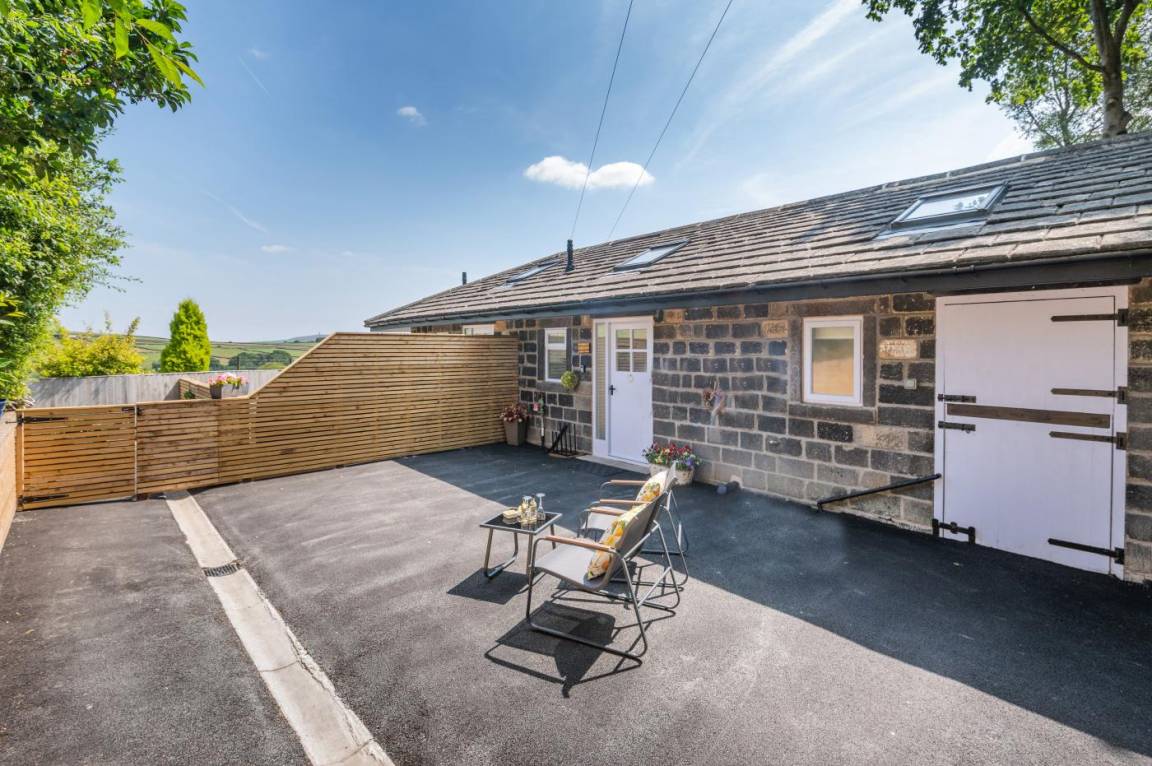 Cottage ∙ 1 Bedroom ∙ 2 Guests - West Yorkshire