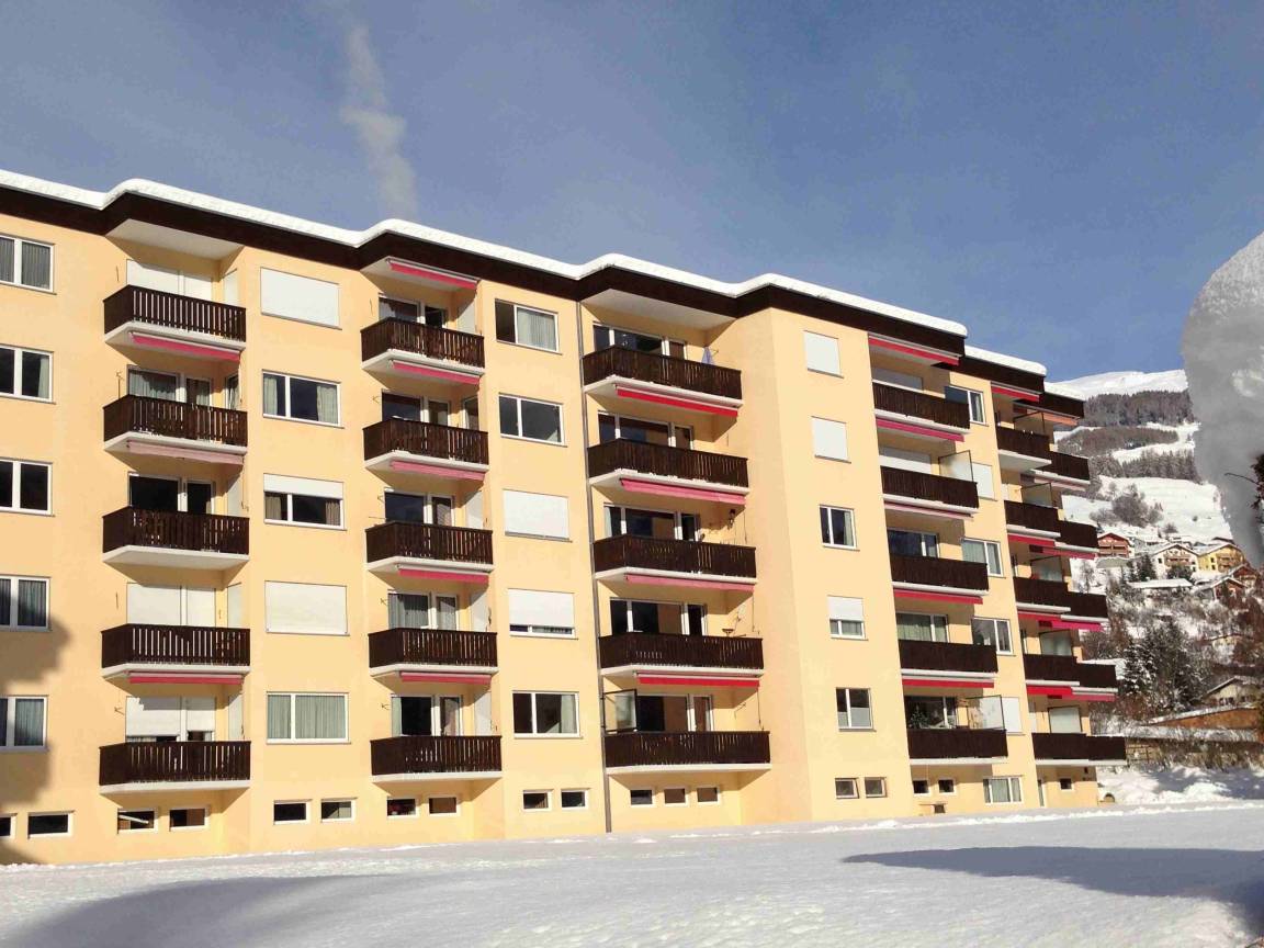100 M² Ferienwohnung ∙ 2 Schlafzimmer ∙ 5 Gäste - Tarasp