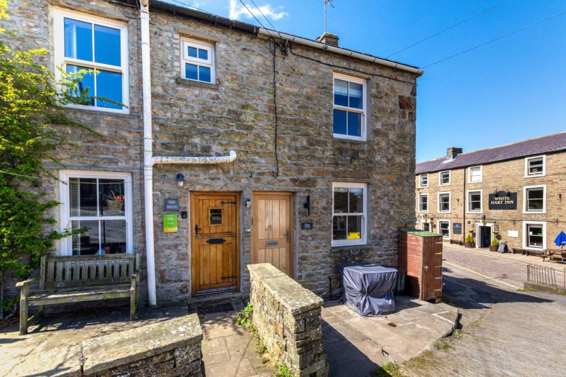 Cottage ∙ 2 Bedrooms ∙ 4 Guests - Hawes
