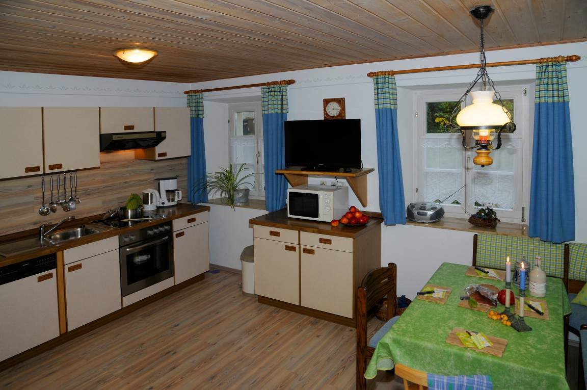 60 M² Ferienwohnung ∙ 2 Schlafzimmer ∙ 2 Gäste - Absberg