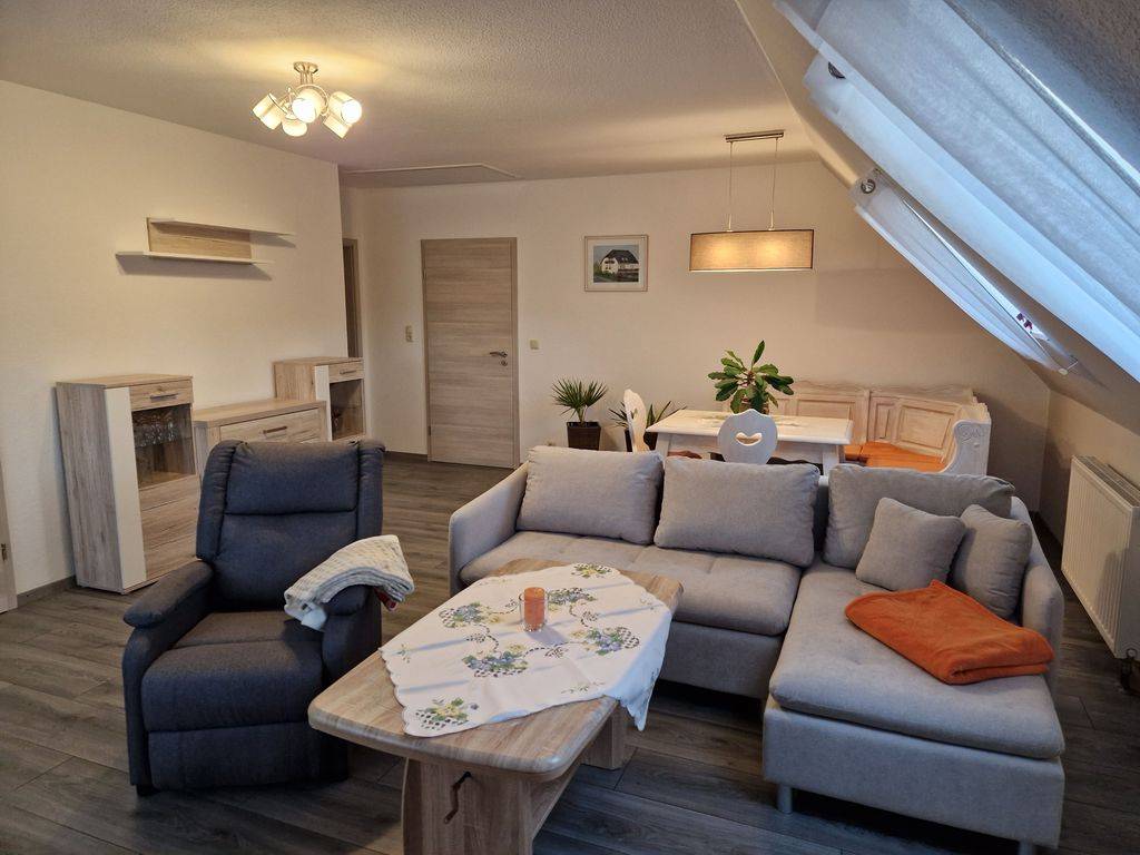 62 M² Appartement ∙ 1 Slaapkamer ∙ 4 Gasten - Görlitz