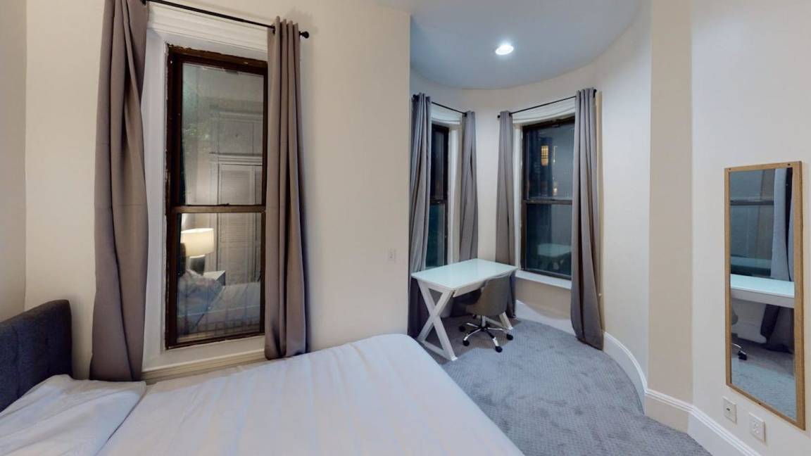 53 M² Ferienwohnung ∙ 1 Schlafzimmer ∙ 2 Gäste - Quincy, MA