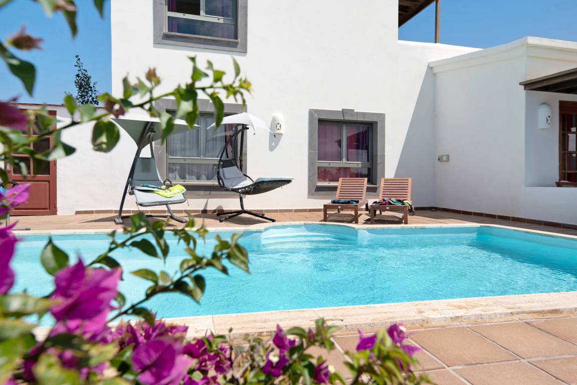 243 M² Villa ∙ 2 Habitaciones ∙ 4 Huéspedes - Playa Blanca, España