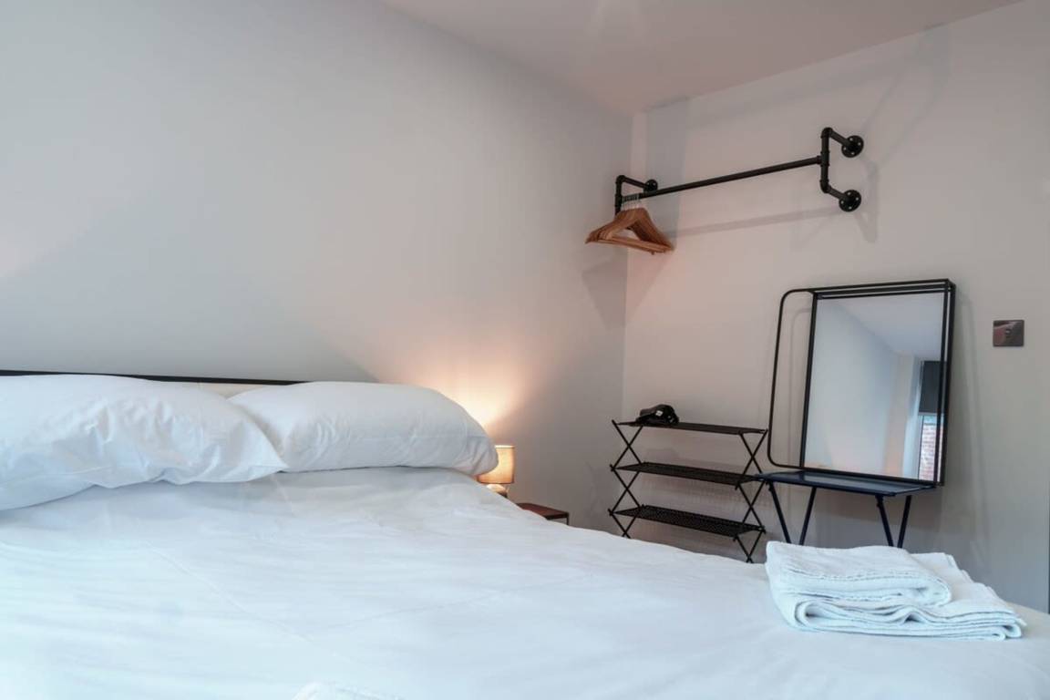Apartment ∙ 1 Bedroom ∙ 2 Guests - Preston