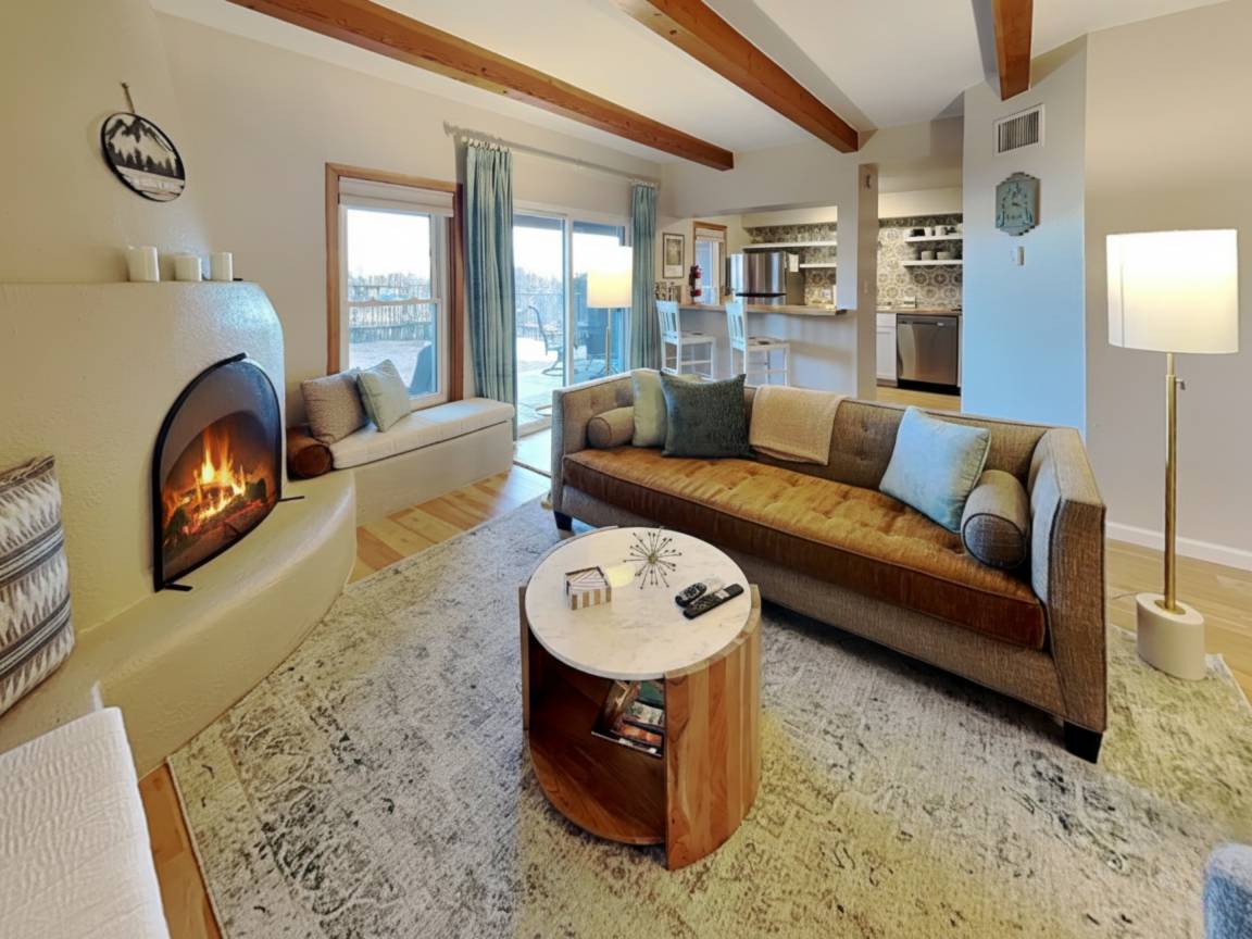 86 M² Condo ∙ 2 Bedrooms ∙ 4 Guests - Santa Fe, NM