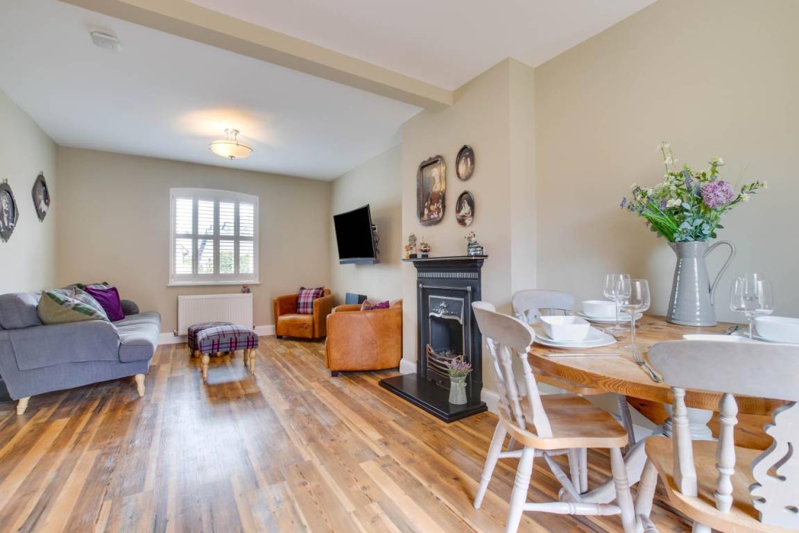House ∙ 2 Bedrooms ∙ 4 Guests - Southwold