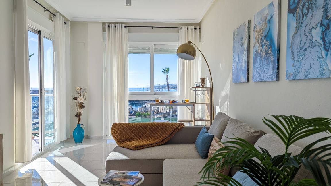 110 M² Apartment ∙ 2 Bedrooms ∙ 6 Guests - Villajoyosa