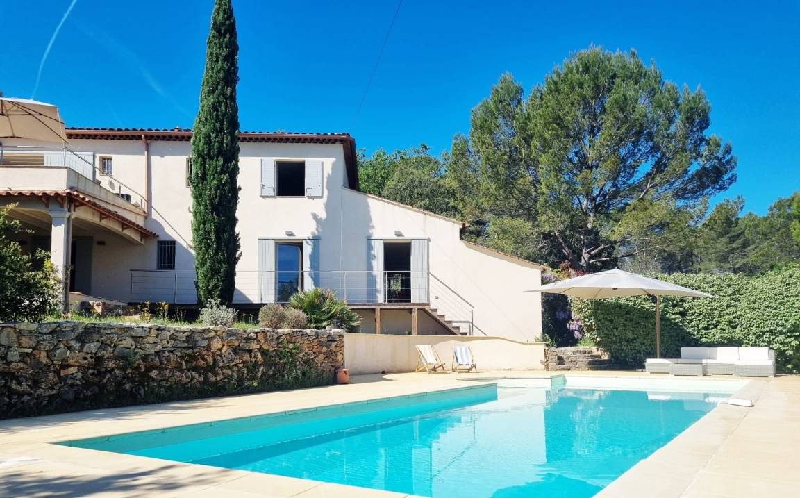 30 M² Chambre D'hôtes ∙ 1 Chambre ∙ 2 Personnes - Cotignac
