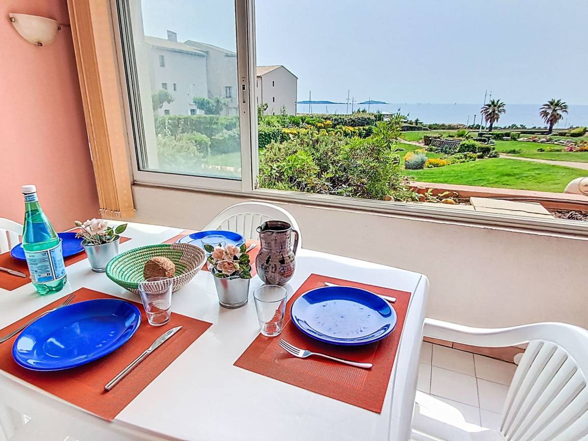 30 M² Maison De Vacances ∙ 1 Chambre ∙ 2 Personnes - Bandol