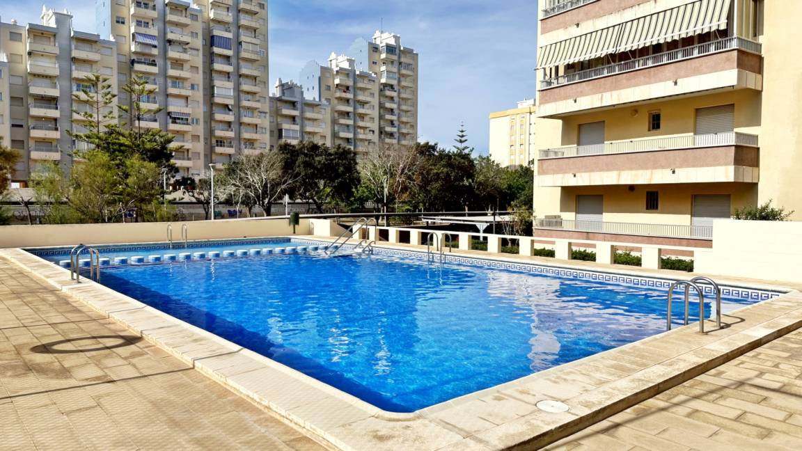 75 M² Apartment ∙ 2 Bedrooms ∙ 5 Guests - Gandia