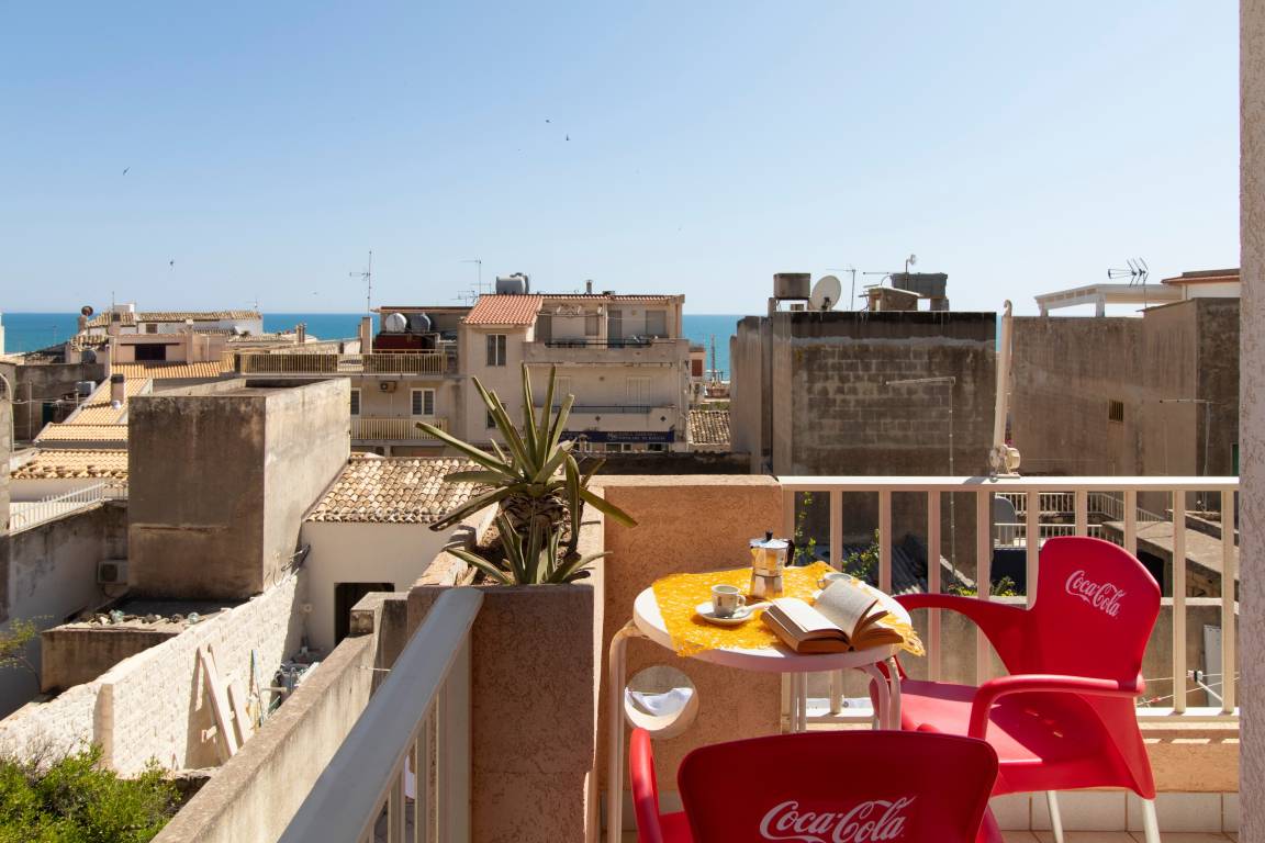 100 M² Apartment ∙ 3 Bedrooms ∙ 8 Guests - Scicli