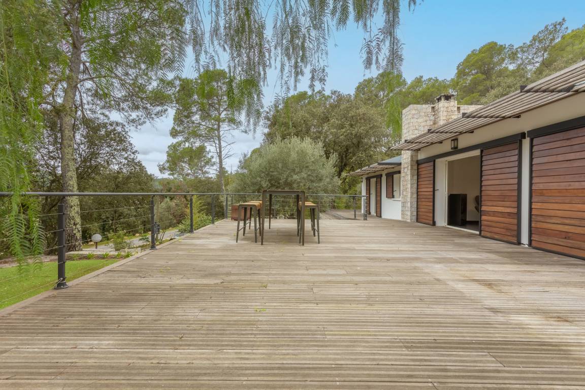 215 M² House ∙ 3 Bedrooms ∙ 8 Guests - La Motte