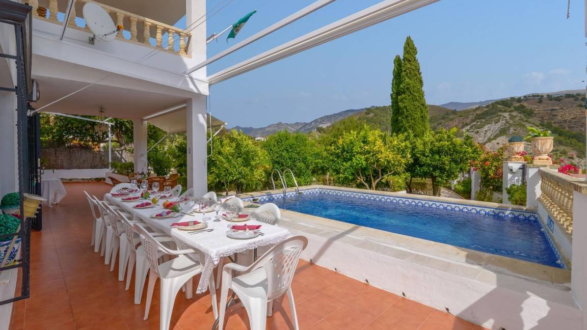 270 M² Casa ∙ 6 Habitaciones ∙ 14 Huéspedes - Lanjarón